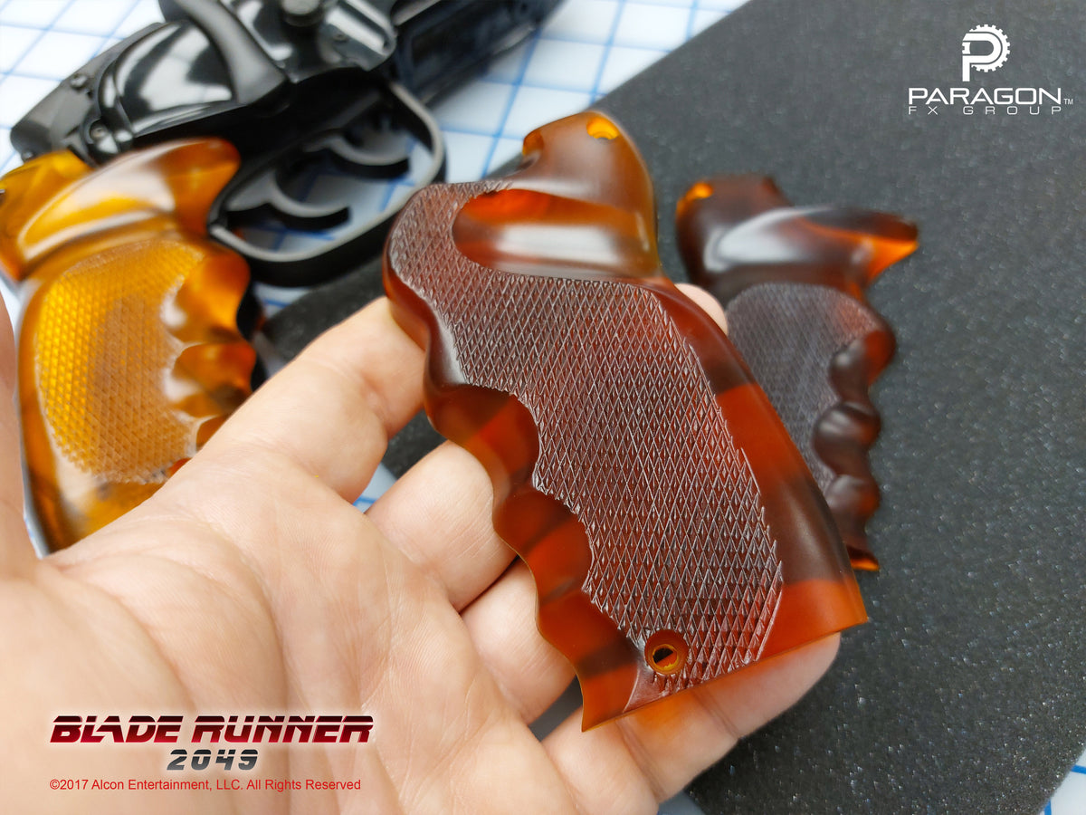 Blade Runner Assorted Blaster Grips | Movie Prop Replicas by Paragon ...